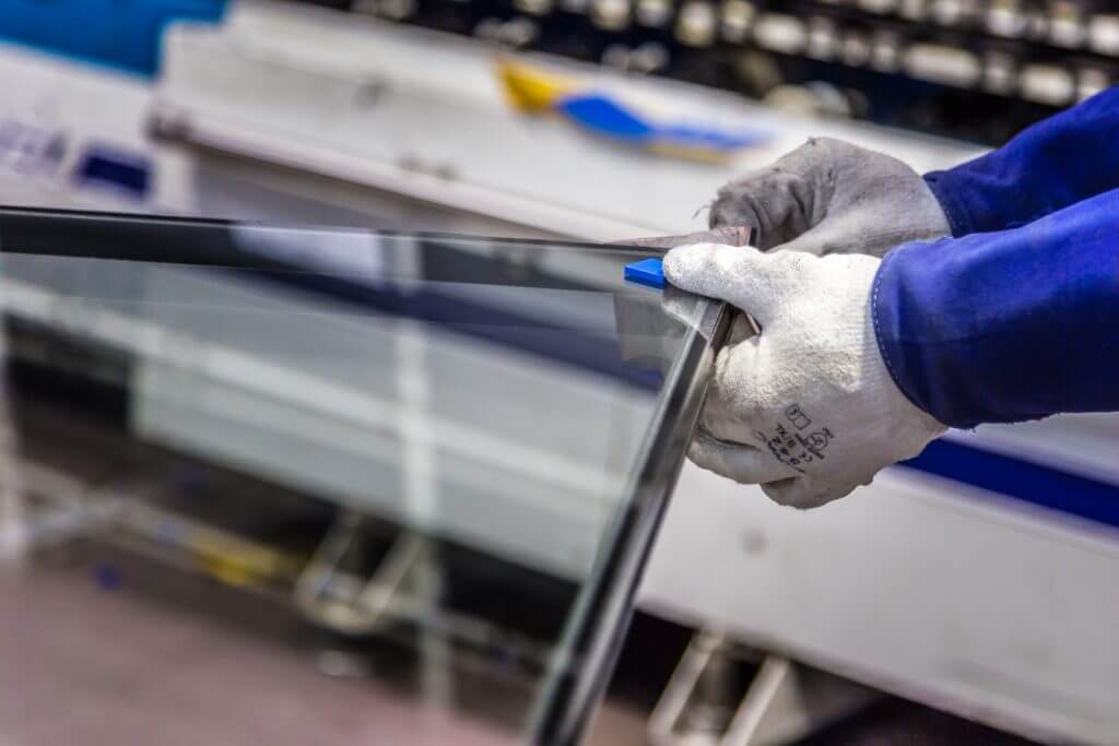 Our Products - Edgetech | Spacer Bar Systems